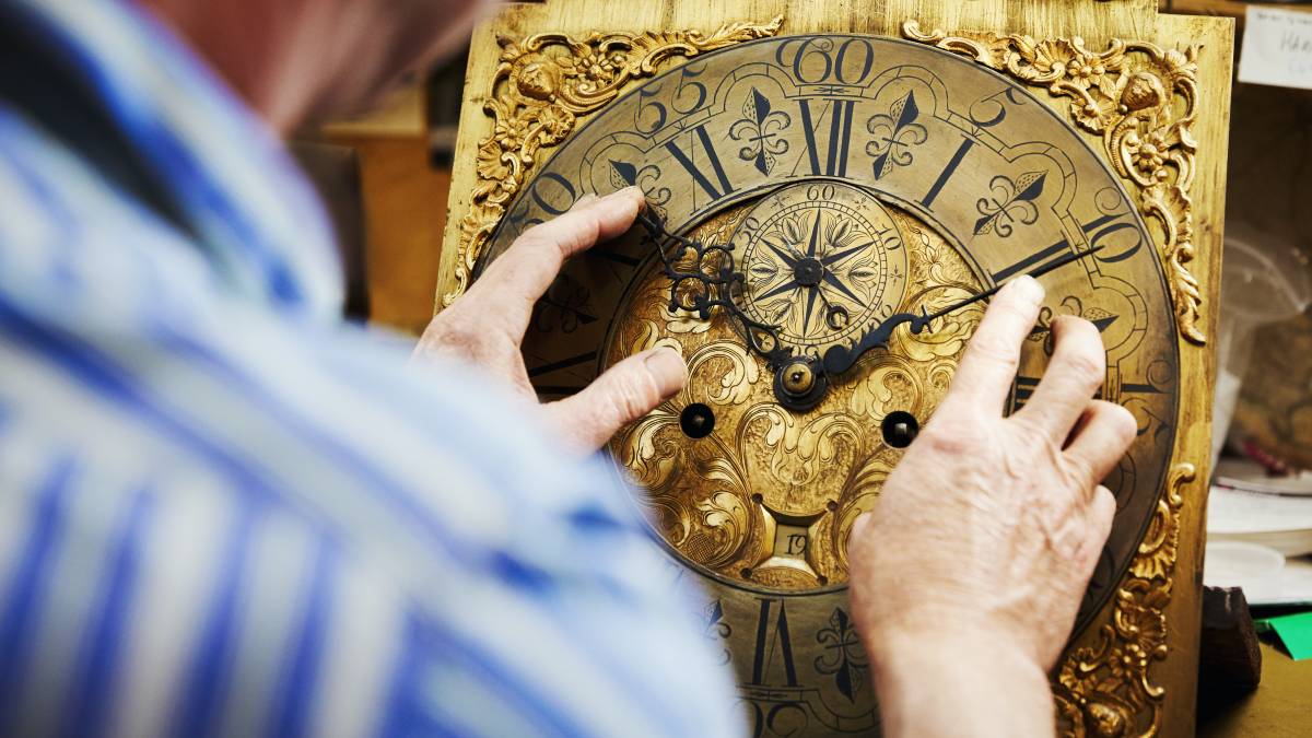 How To Adjust Clock Pendulum How To Adjust Clock Pendulum