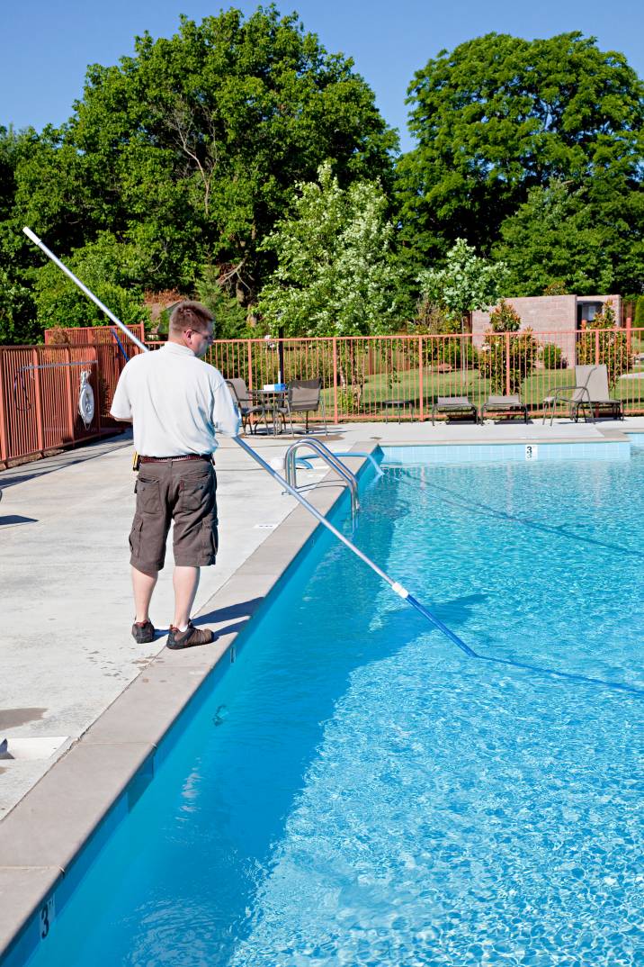 Top 9 Average Time To Clean A Pool 2022 top-9-average-time-to-clean-a-pool-2022
