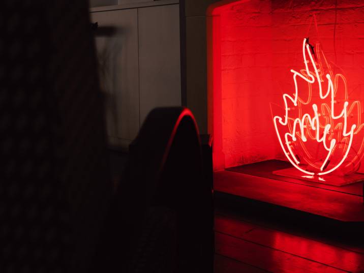 Creative Empty Fireplace Ideas | Airtasker UK