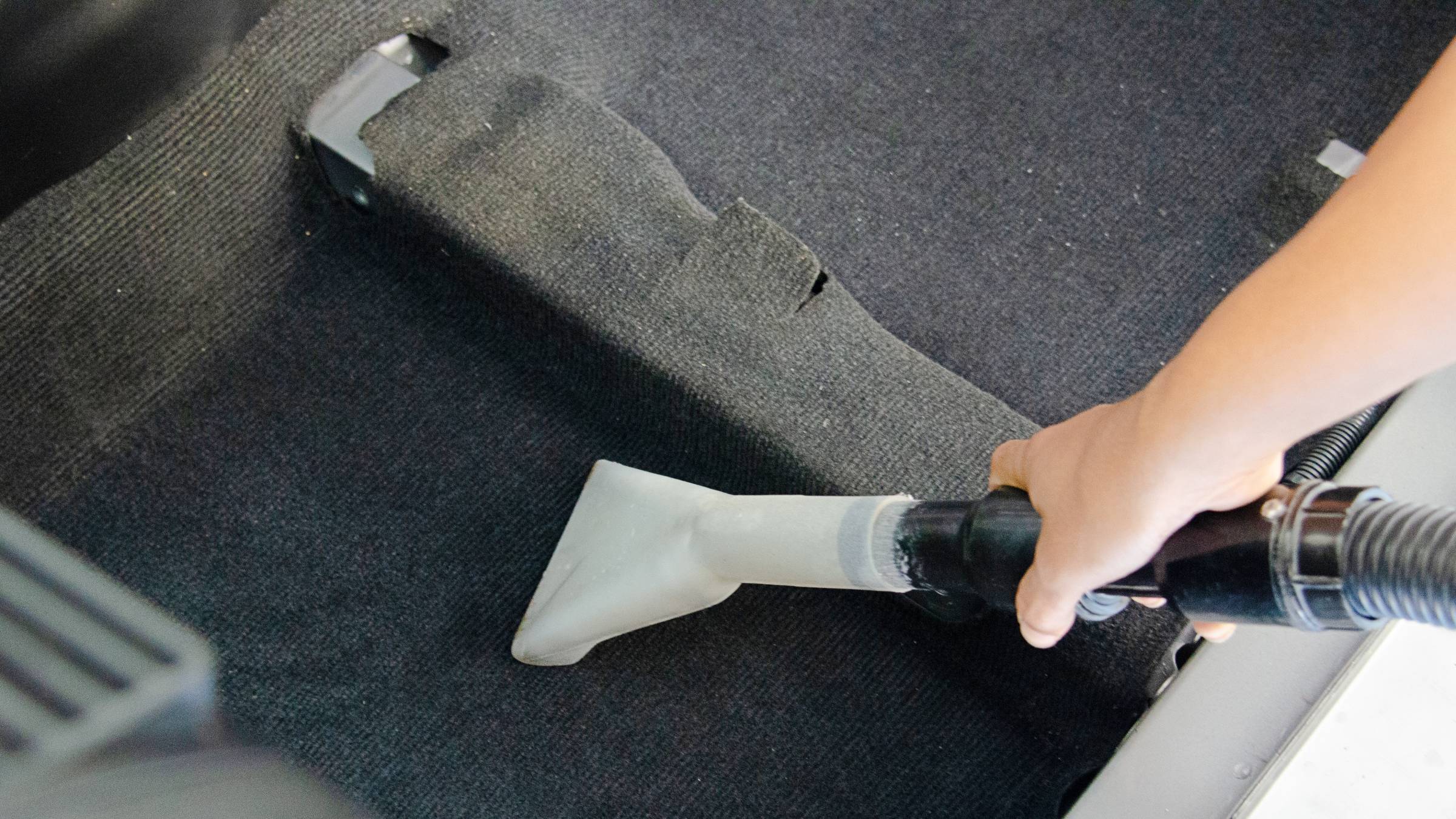 How to Properly Clean Your Car’s Carpets | Airtasker AU