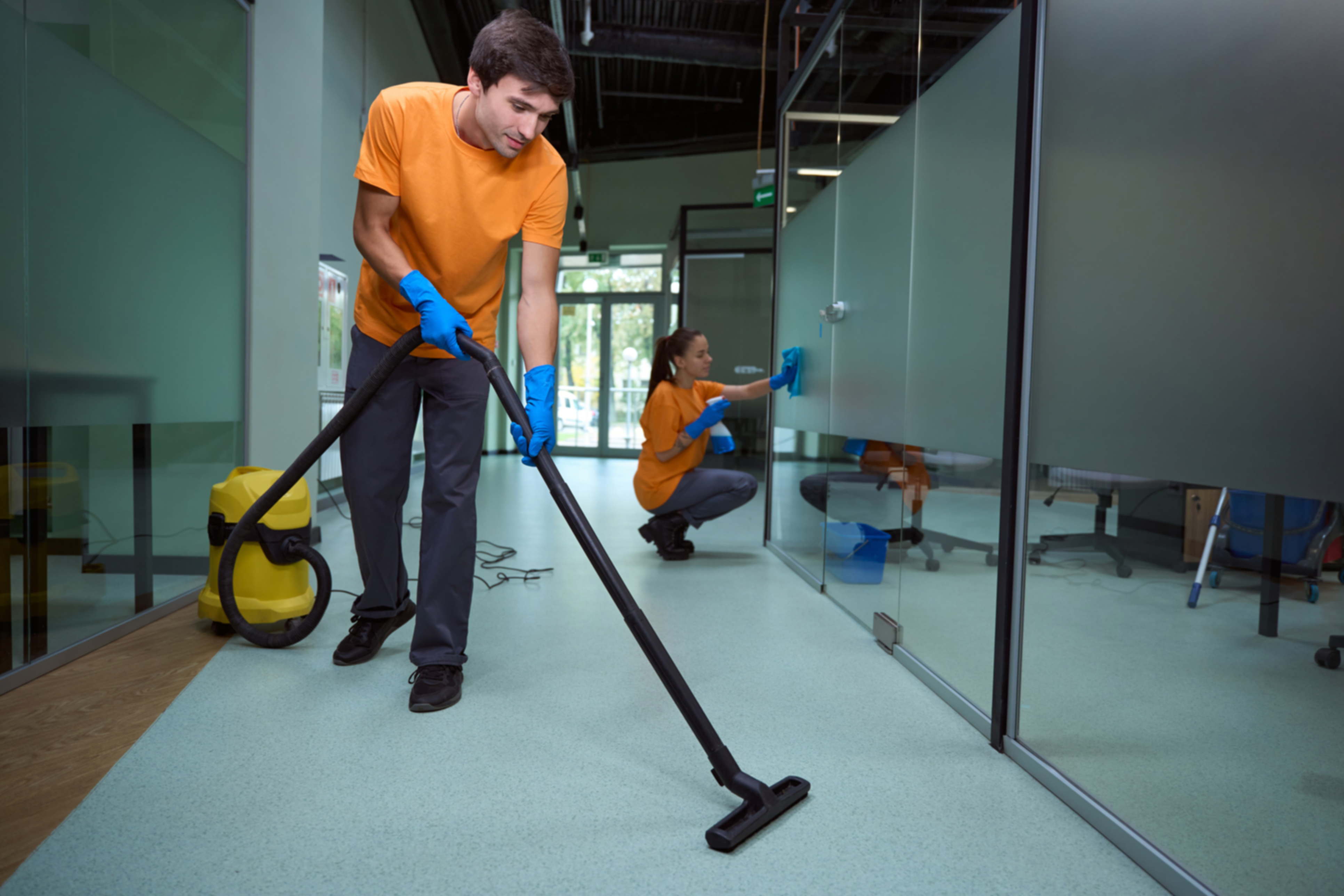 15+ Best Rated Commercial Cleaners near you | Airtasker SG
