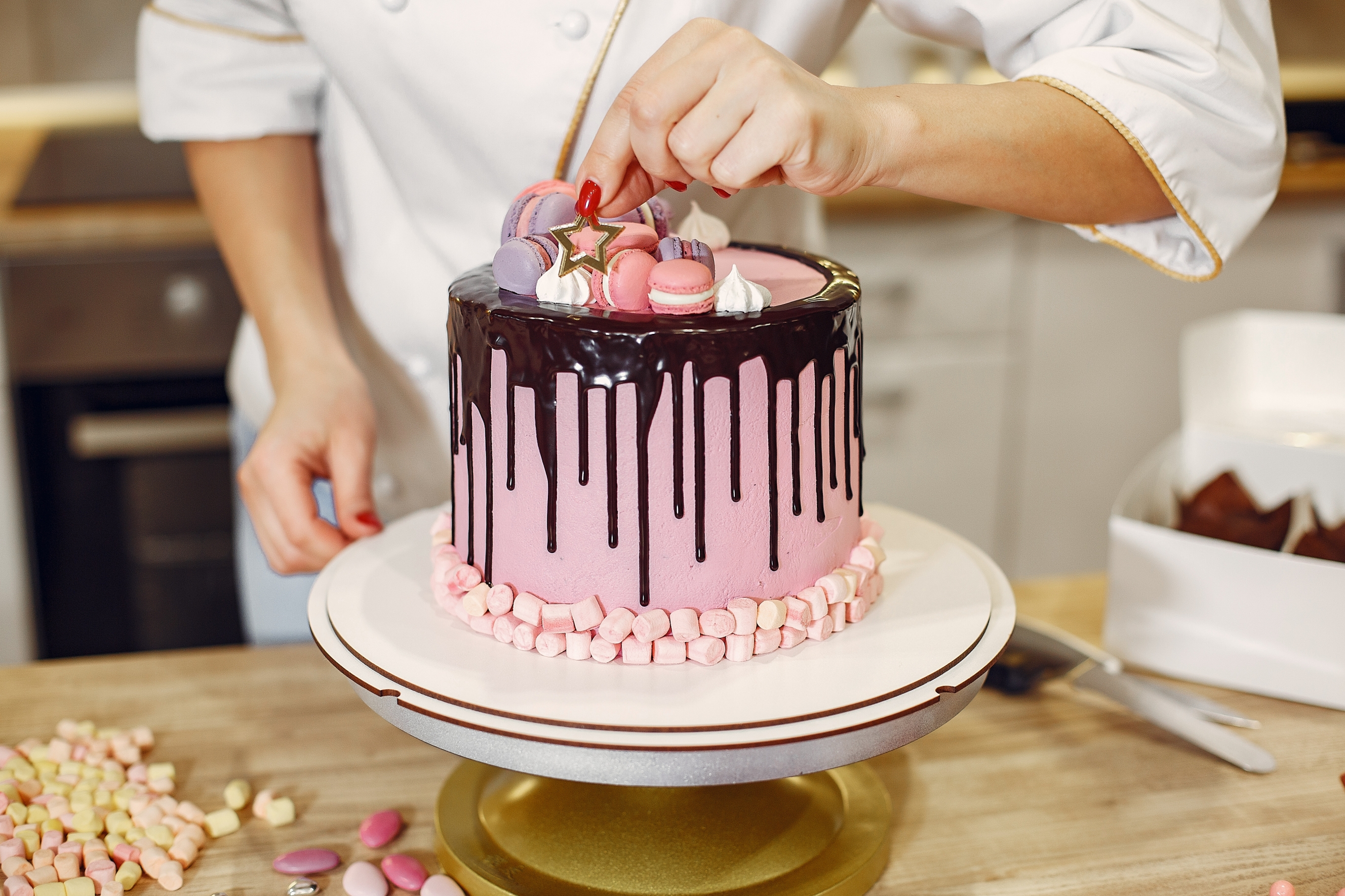 Rated & Reviewed Custom Cakes Bakers near you | Airtasker SG