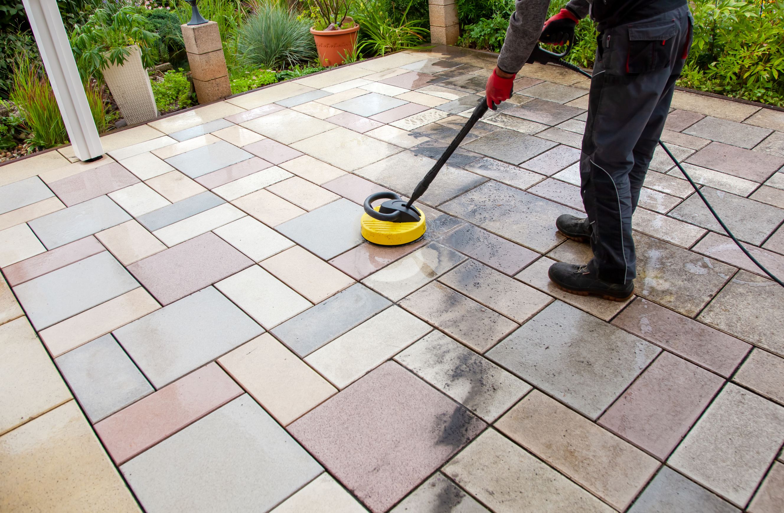 5 Patio Cleaning Experts in Moreno Valley | Airtasker US