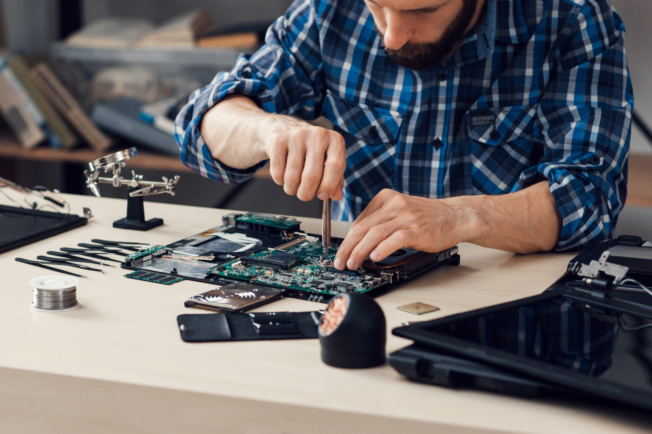 15+ Best Rated Electronics Repair near you | Airtasker US