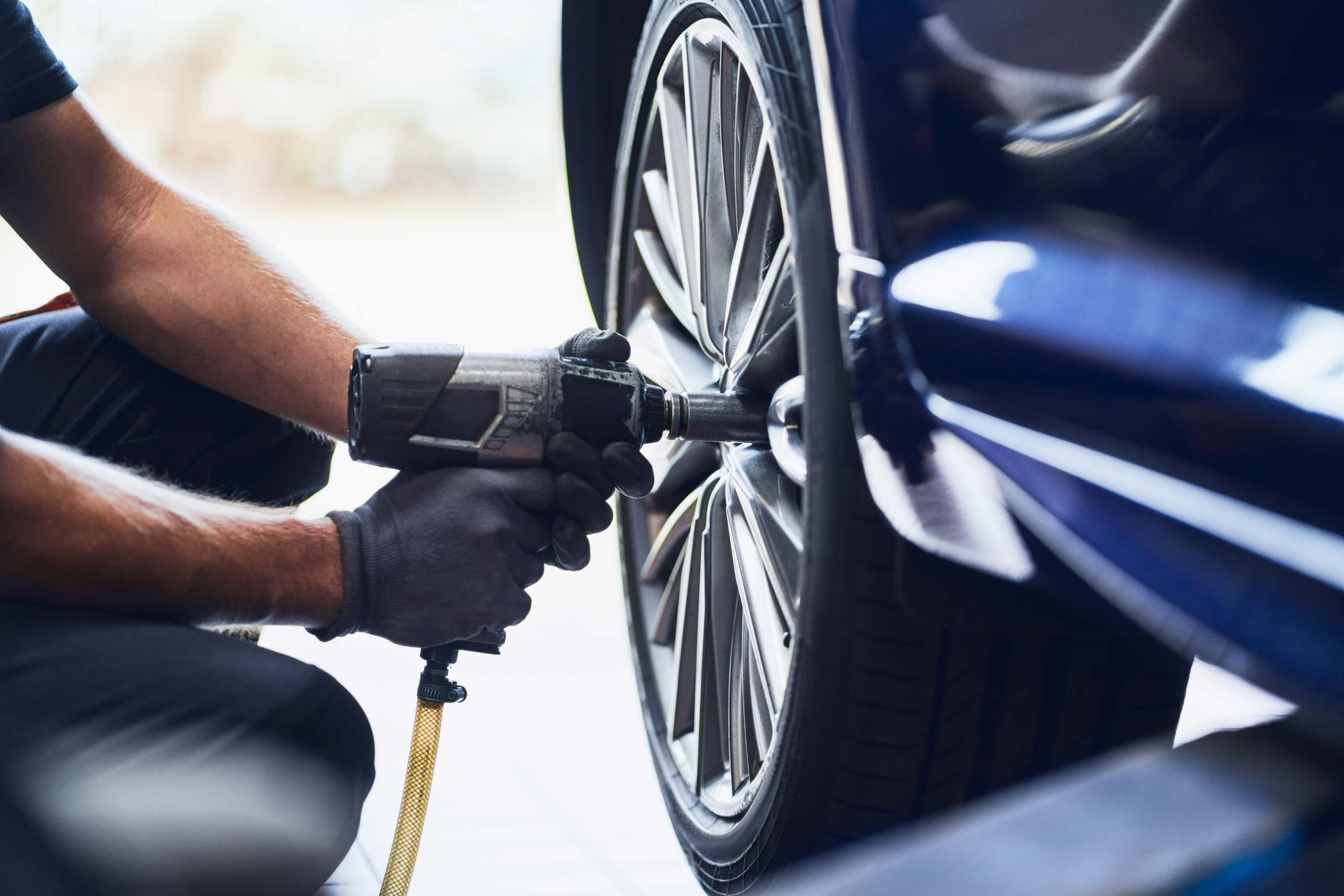 Save Big on Alloy Wheel Repairs: How to Fix Curb Rash and Cracks