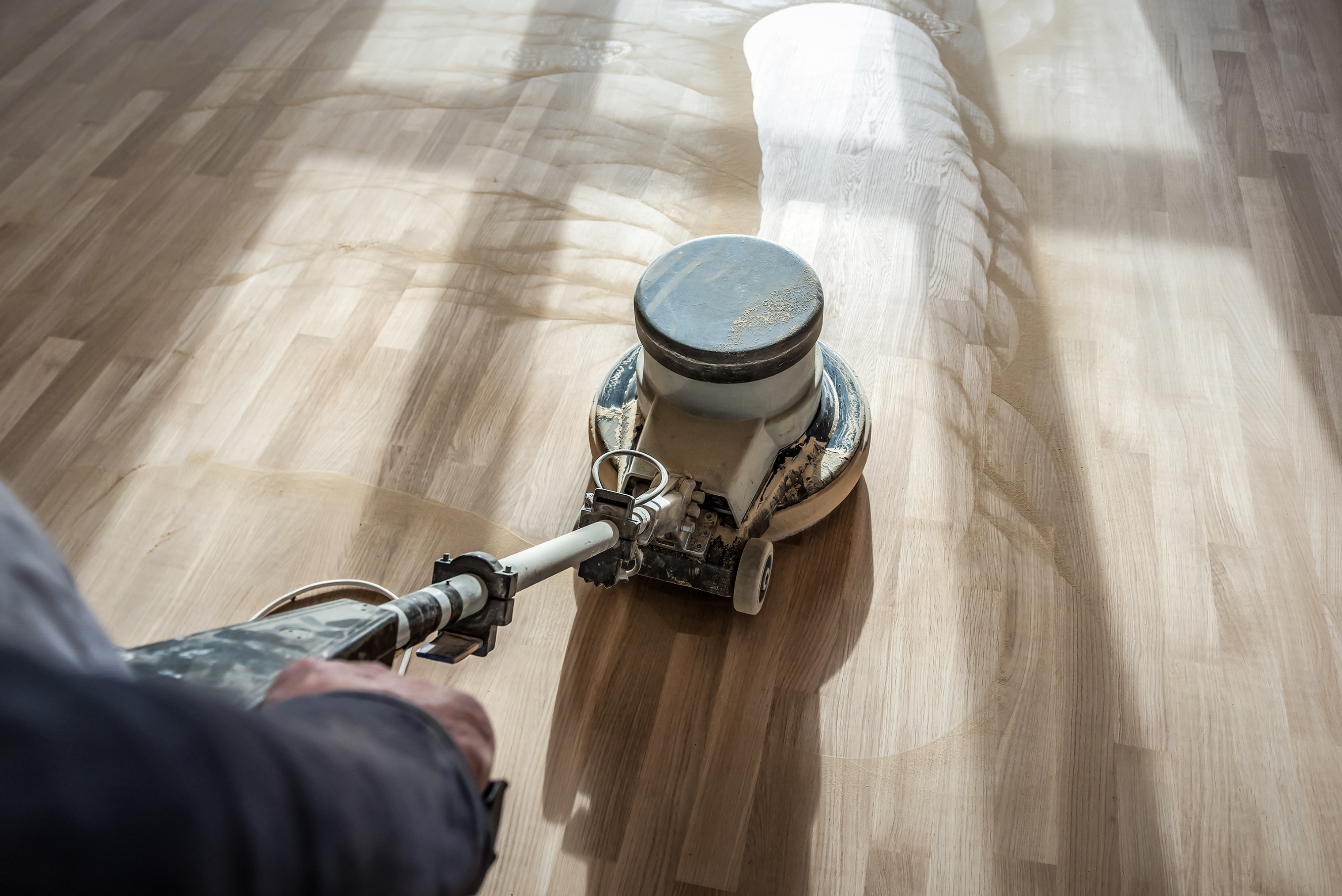 Hire French Polishing near you | Airtasker UK