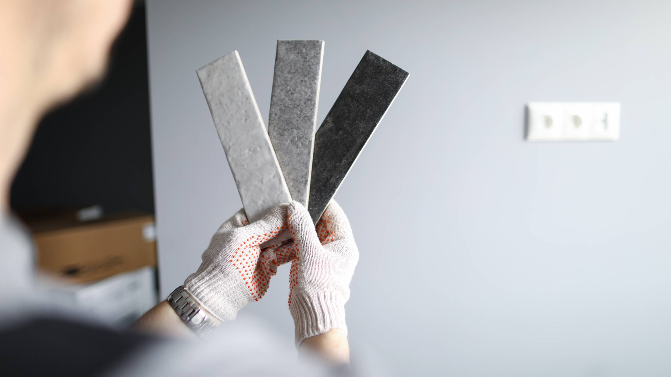 Dulux Goose Down vs Polished Pebble Guide | Airtasker UK