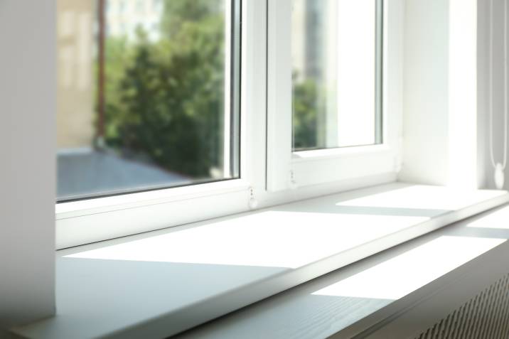 How to Clean Window Sills and Window Tracks | Airtasker US