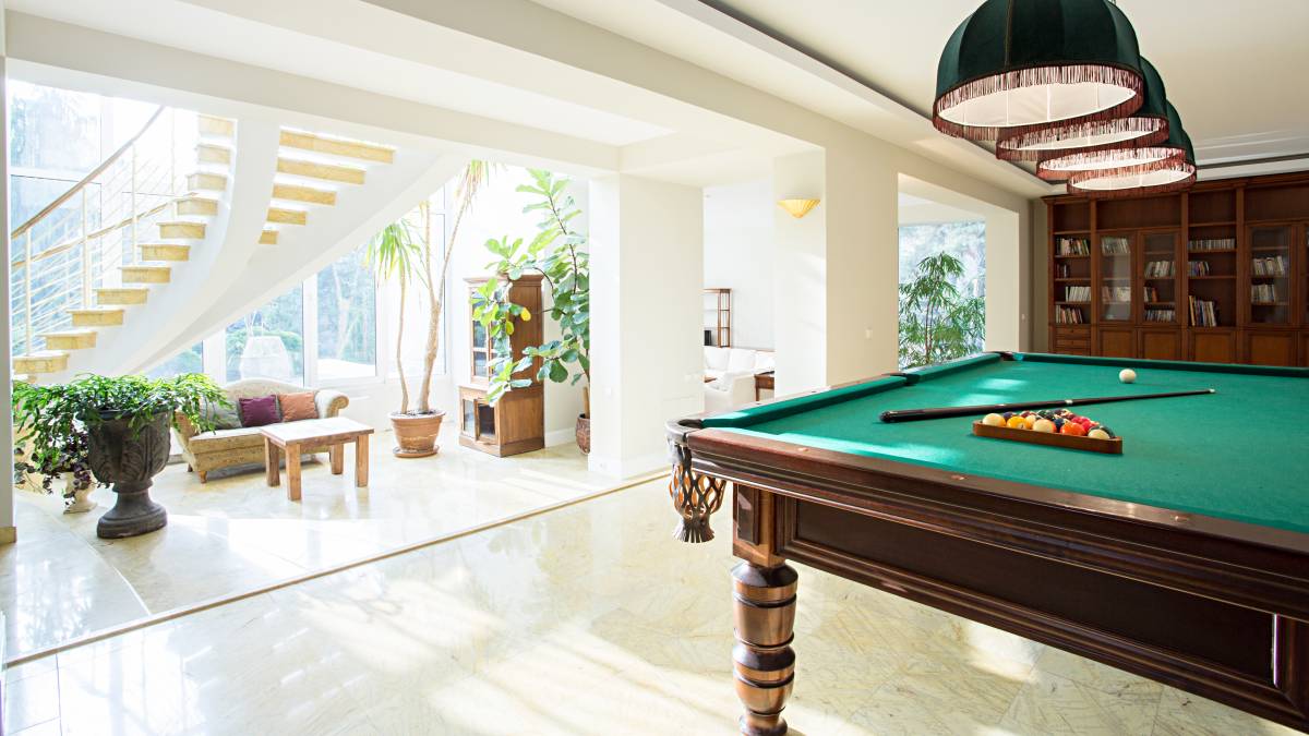 A Simple Guide to Moving a Pool Table | Airtasker US